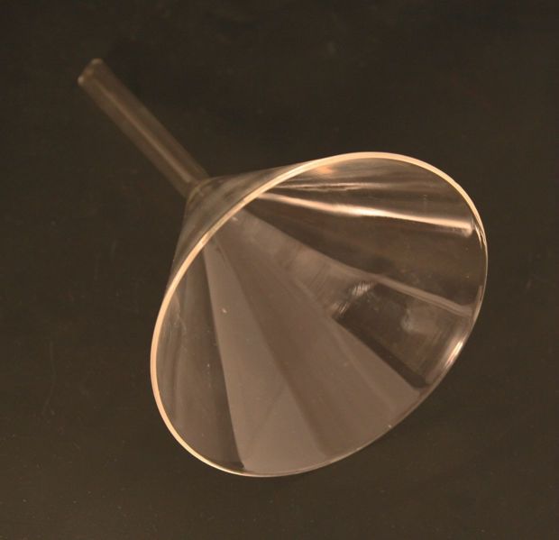 Science First Short Stem Glass Funnel, 90mm Top I.D.