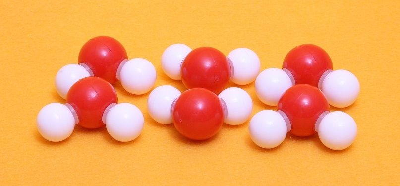 Science First Water Molecule Model